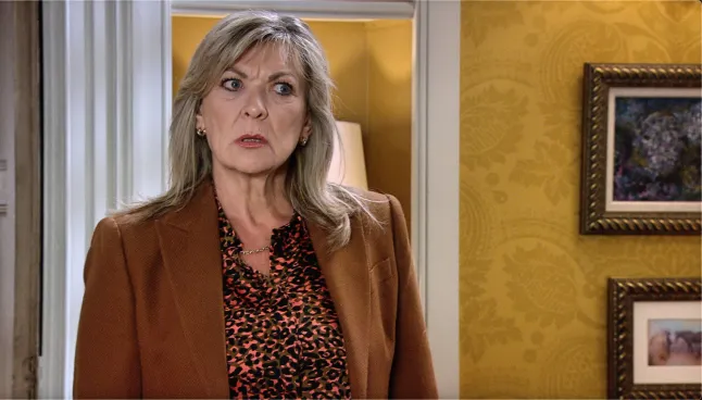 Kim ‘kills again’ in sinister Christmas fight back against Will in ...